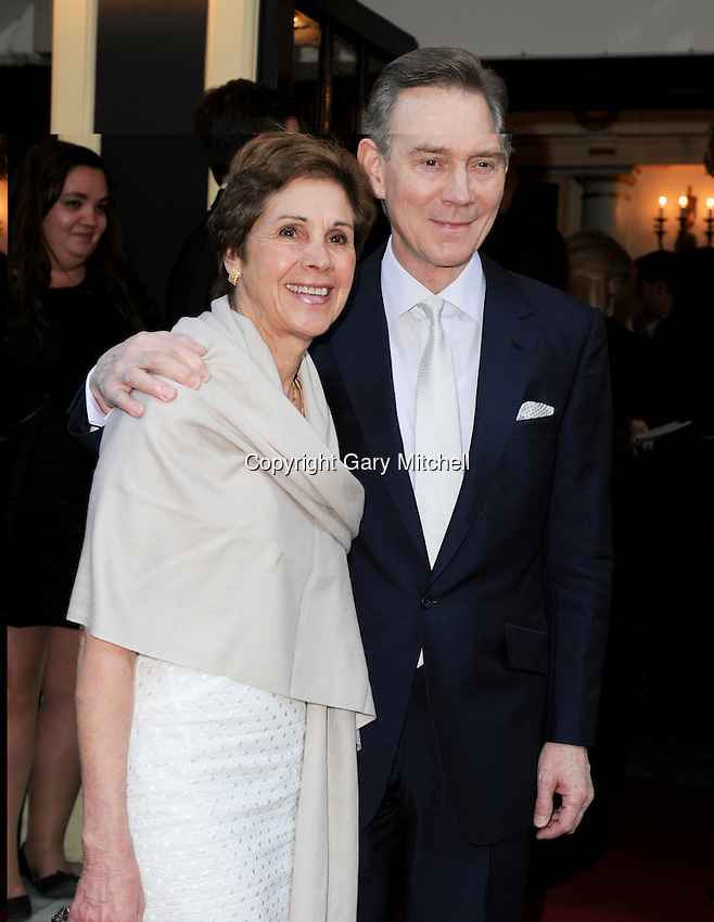 Anthony Andrews Wife