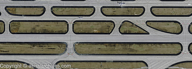 aerial photograph of parallel runway and taxiways Hartsfield Jackson ...