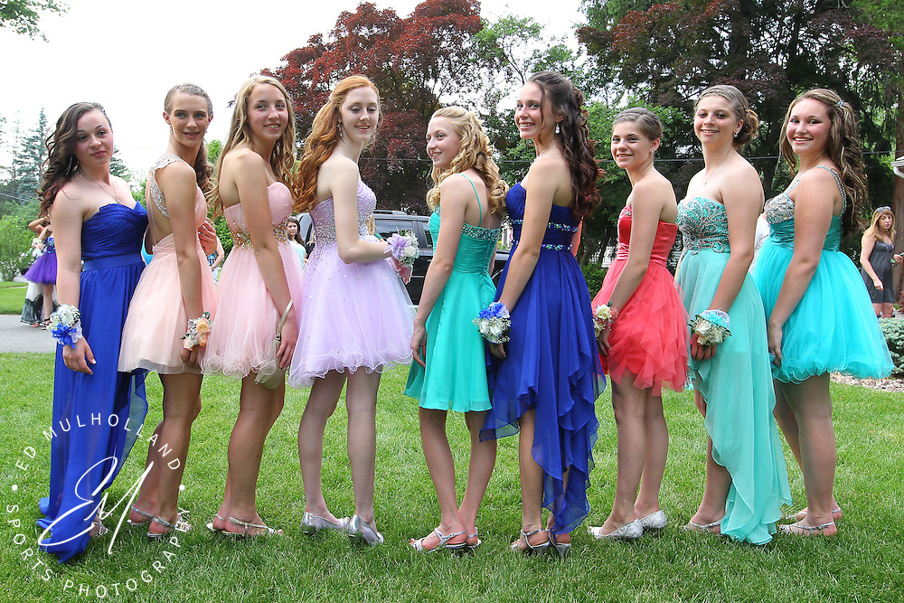 8th Grade Girls Dance