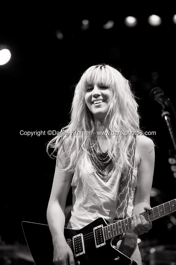 Allison Robertson Guitar