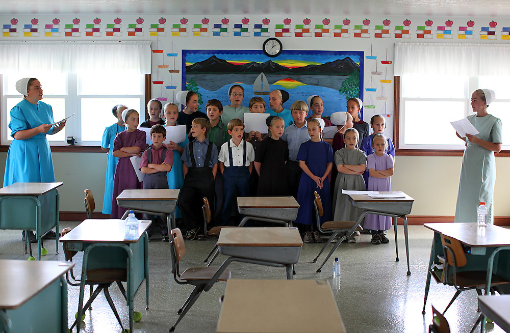 Amish Schoolhouse Inside